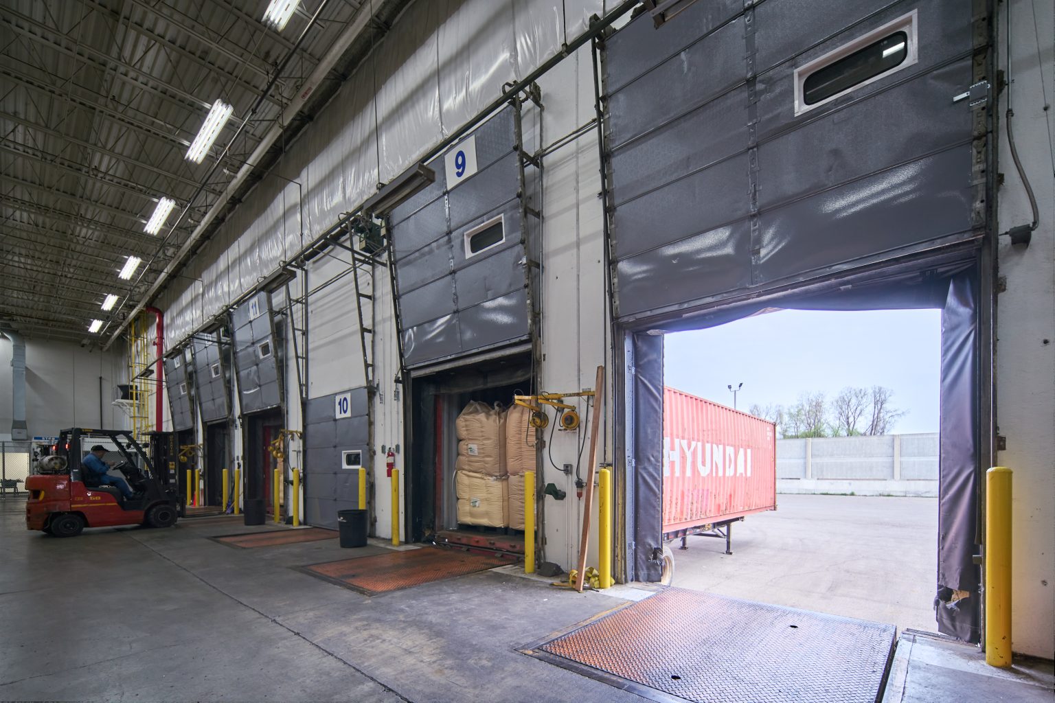 Detroit Transloading & Crossdocking - Evans Distribution Systems